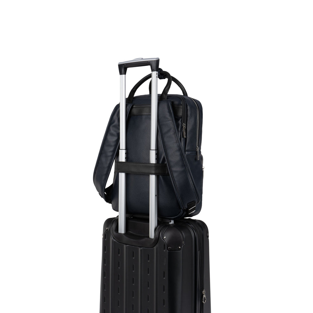 Contrast Backpack – Bugatti Collections